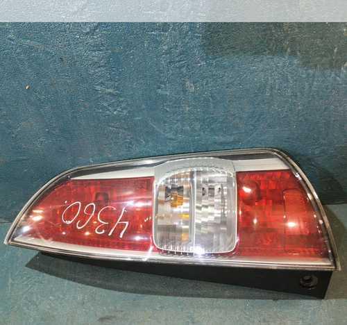 Стоп правый Toyota Passo KGC10 '04-'06 220-51762