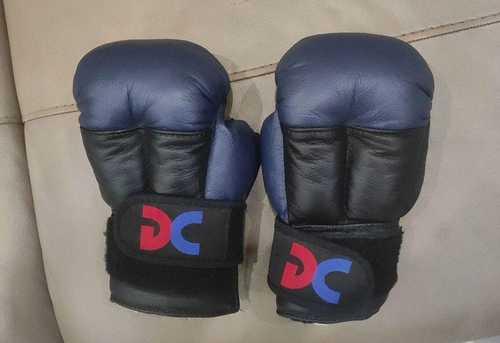 Боксерские перчатки детские для единоборств