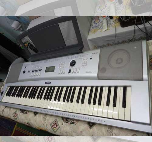 Синтезатор Yamaha DGX-230