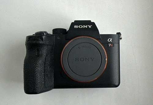 Беззеркальная камера Sony A7RIV