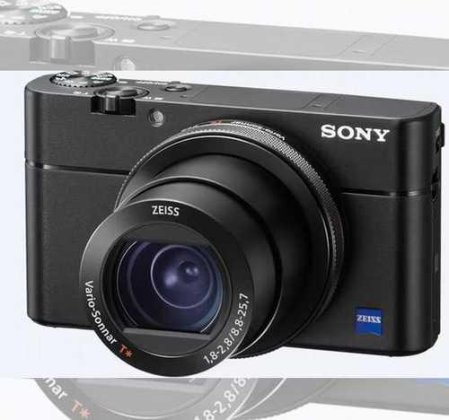 Компактный Sony RX100 M5