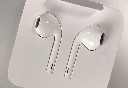 Проводная гарнитура Apple EarPods (Lightning)