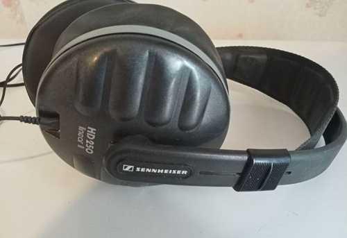 Sennheiser HD 250 Linear II