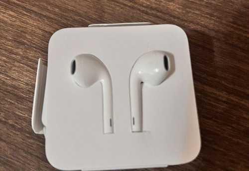 Наушники Apple EarPods (3.5 мм), белый