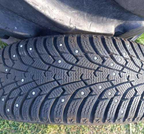 Maxxis NP5 Premitra Ice Nord 7/7 R17 и 7/7 R17