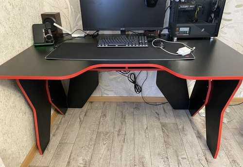 Компьютерный стол черный/красный