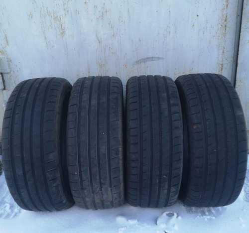 Windforce Catchfors UHP 215/45 R17