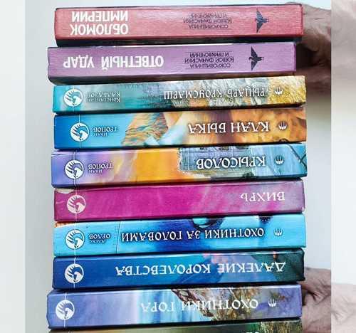 Продаю 10 книг