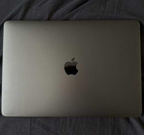 Apple macbook pro 13 2019