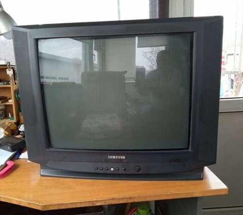 Бу телевизор Samsung CS2118R