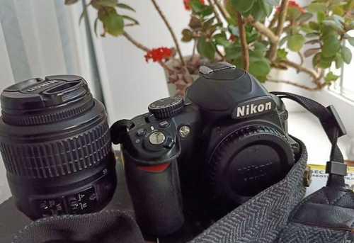 Зеркальный фотоаппарат Nikon D310