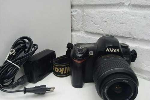 Фотоаппарат зеркальный Nikon D70s
