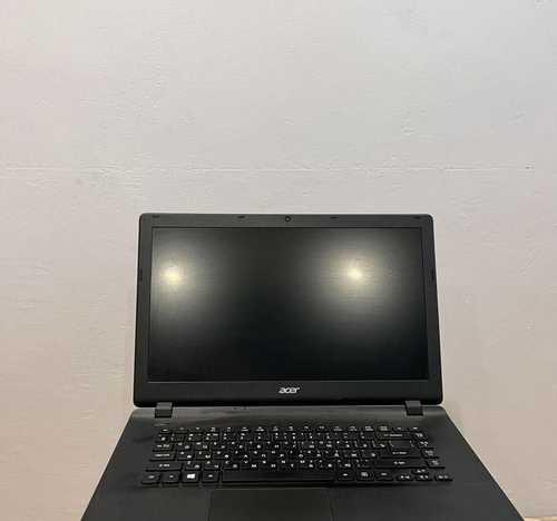 Ноутбук Acer aspire ES1-522