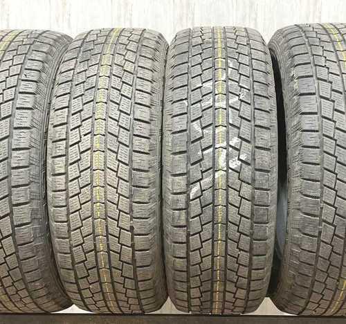 Hankook Nordik IS RW08 235/60 R18 108Y