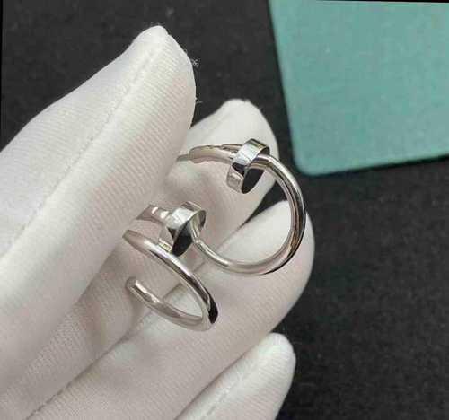 Серьги Cartier из белого золота