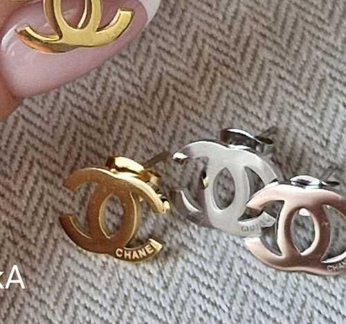 Серьги пусеты Chanel Шанель цвет серебро золото