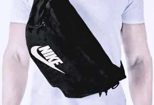 Большая Поясная сумка Nike Tech Hip Pack 10 L