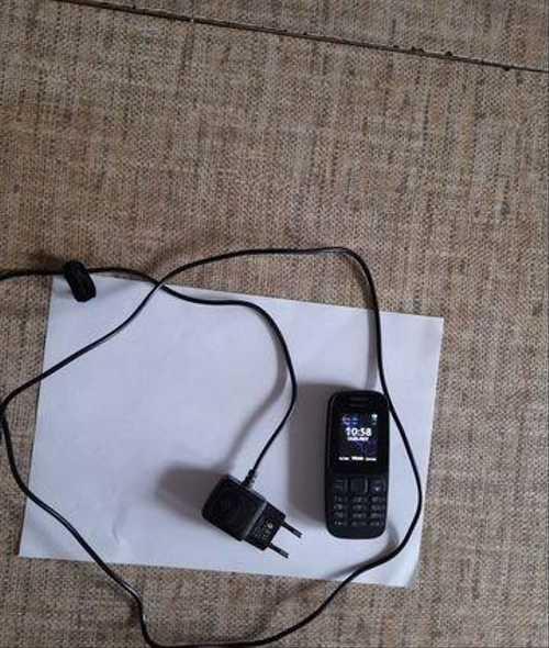 Моб. телефон Nokia та -1034 c зарядным устройством
