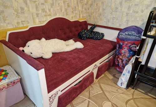 Детская кровать-диван от 3 лет