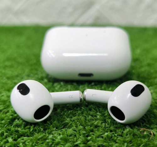 Беспроводные наушники Apple AirPods 3 (новые)