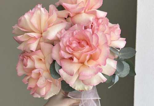 Свадебный букет розы