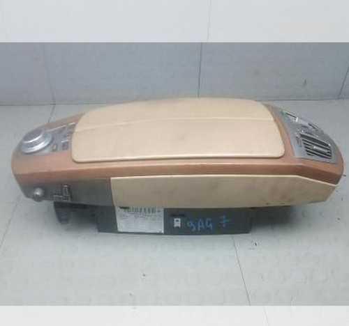 Подлокотник центральный BMW 7 E65 (9AG07IX01)