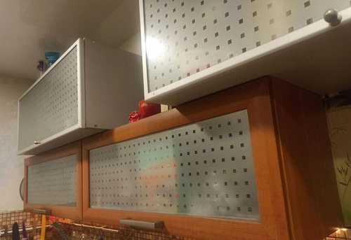Шкафы кухонные навесные 4 шт