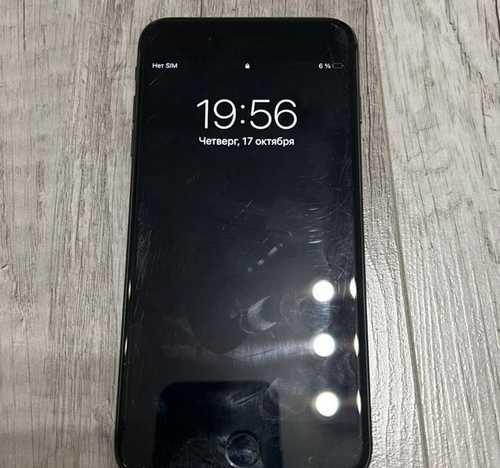 iPhone 8 Plus, 64 ГБ