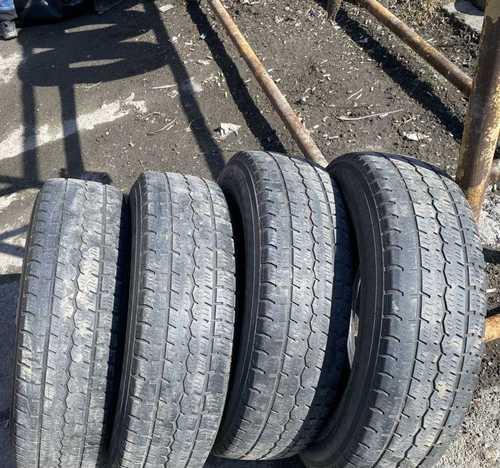 Yokohama BluEarth-Van RY55 205/75 R16C 110