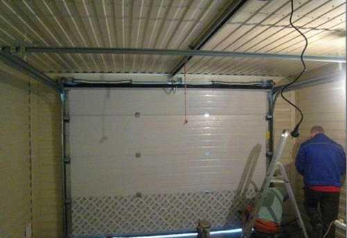 Ворота гаражные алютех 2,5м*3м