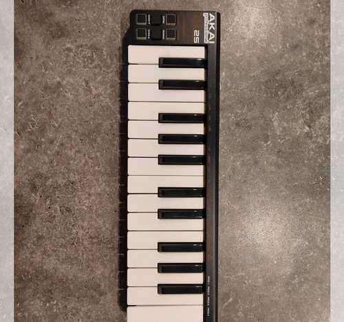 Midi клавиатура akai lpk25