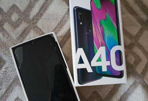 Samsung Galaxy A40, 4/64 ГБ