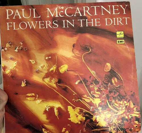 Пластинка Paul McCartney "Flowers in the dirt"