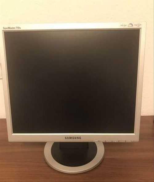 Монитор Samsung 710 N