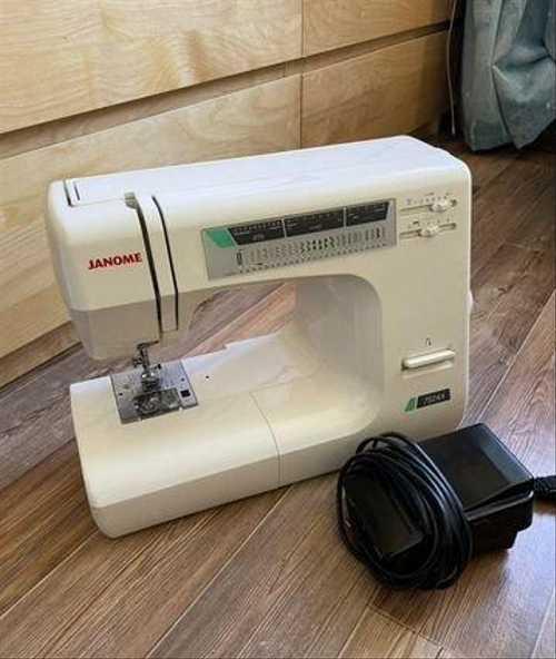 Швейная машина janome 7524a