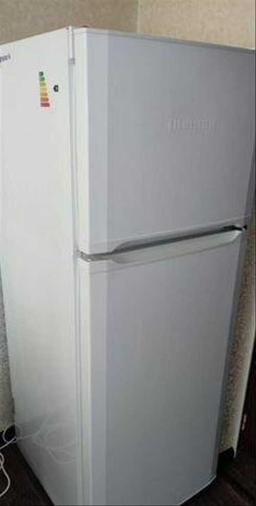 Продам холодильник Liebherr