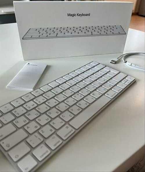 Беспроводна клавиатура Apple Magic Keyboard