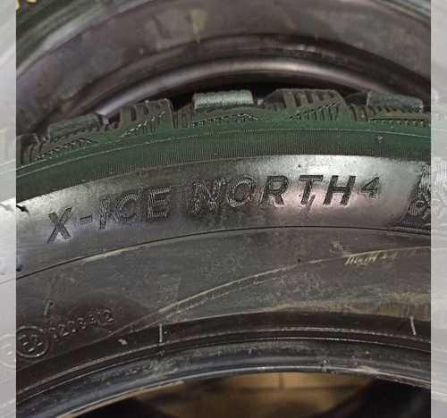 Michelin X-Ice North 4 225/55 R18 102T