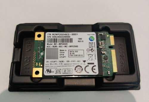 SSD Samsung 32 Gb mzmpc032hbcd-000D1