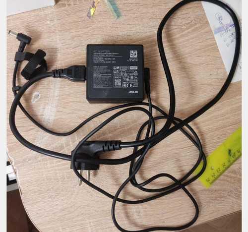 Блок питания ac adapter adp 90le b