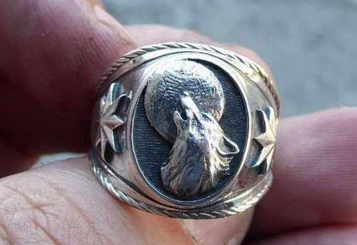 Кольцо Волк, серебро 925 пробы