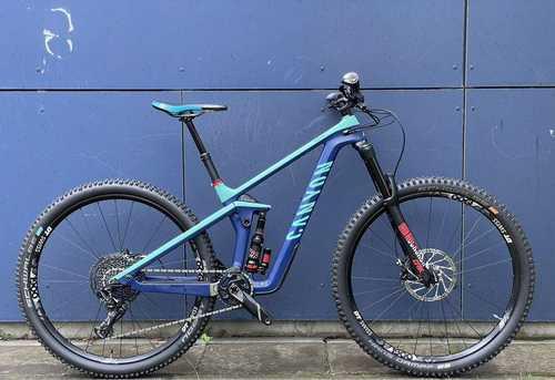 Карбоновый эндуро Canyon Strive CF 6.0 S