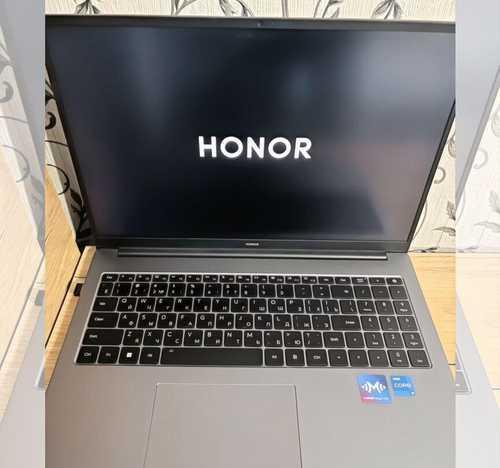 Honor magicbook x16