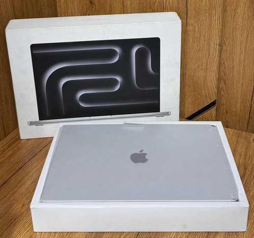 MacBook Pro 14 Silver M3/8/1024 (MR7K3)