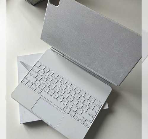 Клавиатура Apple Magic Keyboard iPad Pro 12.9" U.S