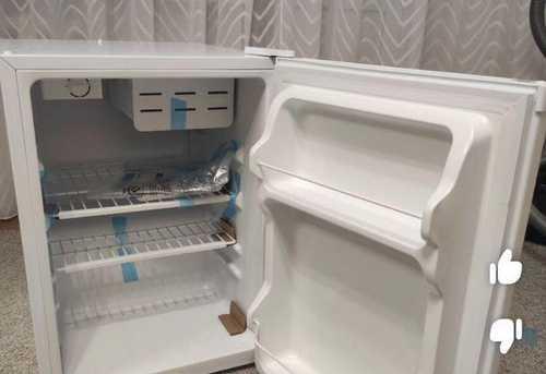 Холодильник маленький новый