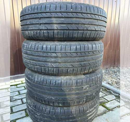 Tracmax X-Privilo TX3 215/55 R18 99V