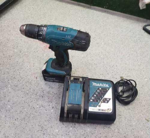 Шуруповерт Makita DDF453