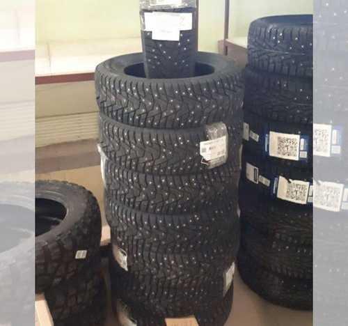 Hankook Winter I'Pike RS2 W429 185/65 R15 92T