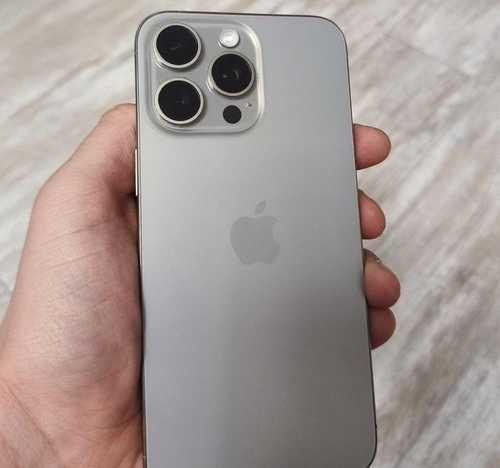 iPhone 15 Pro Max, 256 ГБ